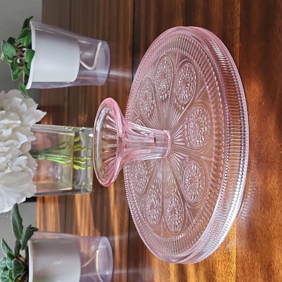 Indiana Glass | Dining | Indiana Glass Pink Glass Pedestal Cake Stand ...